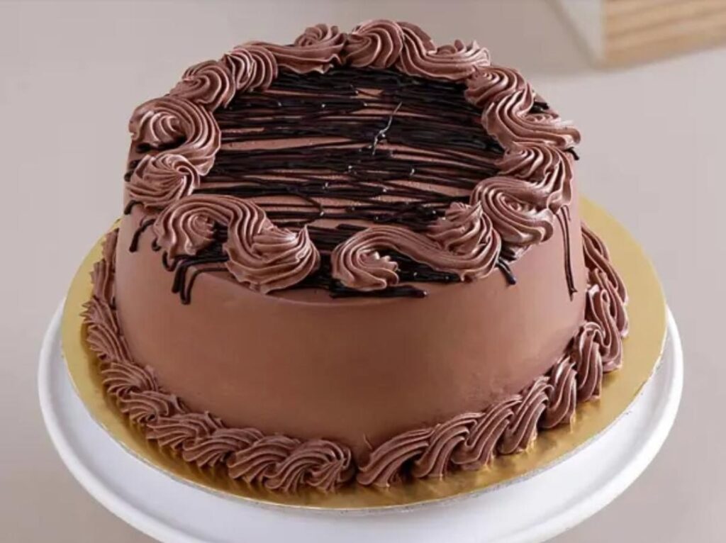 Fancy Chocolate Cake – Delicious Custom Cakes Online | Caker Town ...